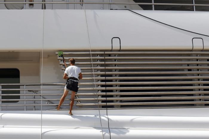 5 Superyacht Deckhand duties you probably didn’t know about...