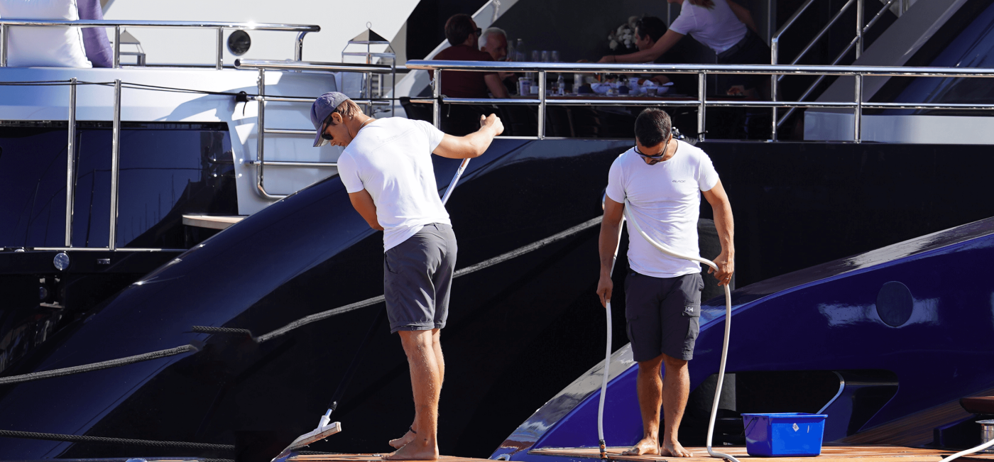 Become a Superyacht Deckhand - Flying Fish